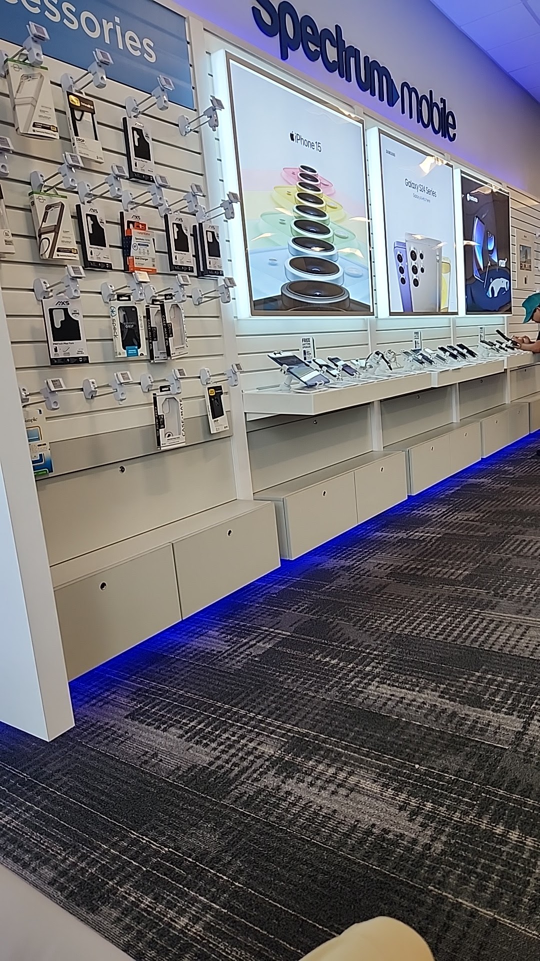 SPECTRUM STORE - 829 Town Centre Blvd, Clayton NC - Hours, Directions ...