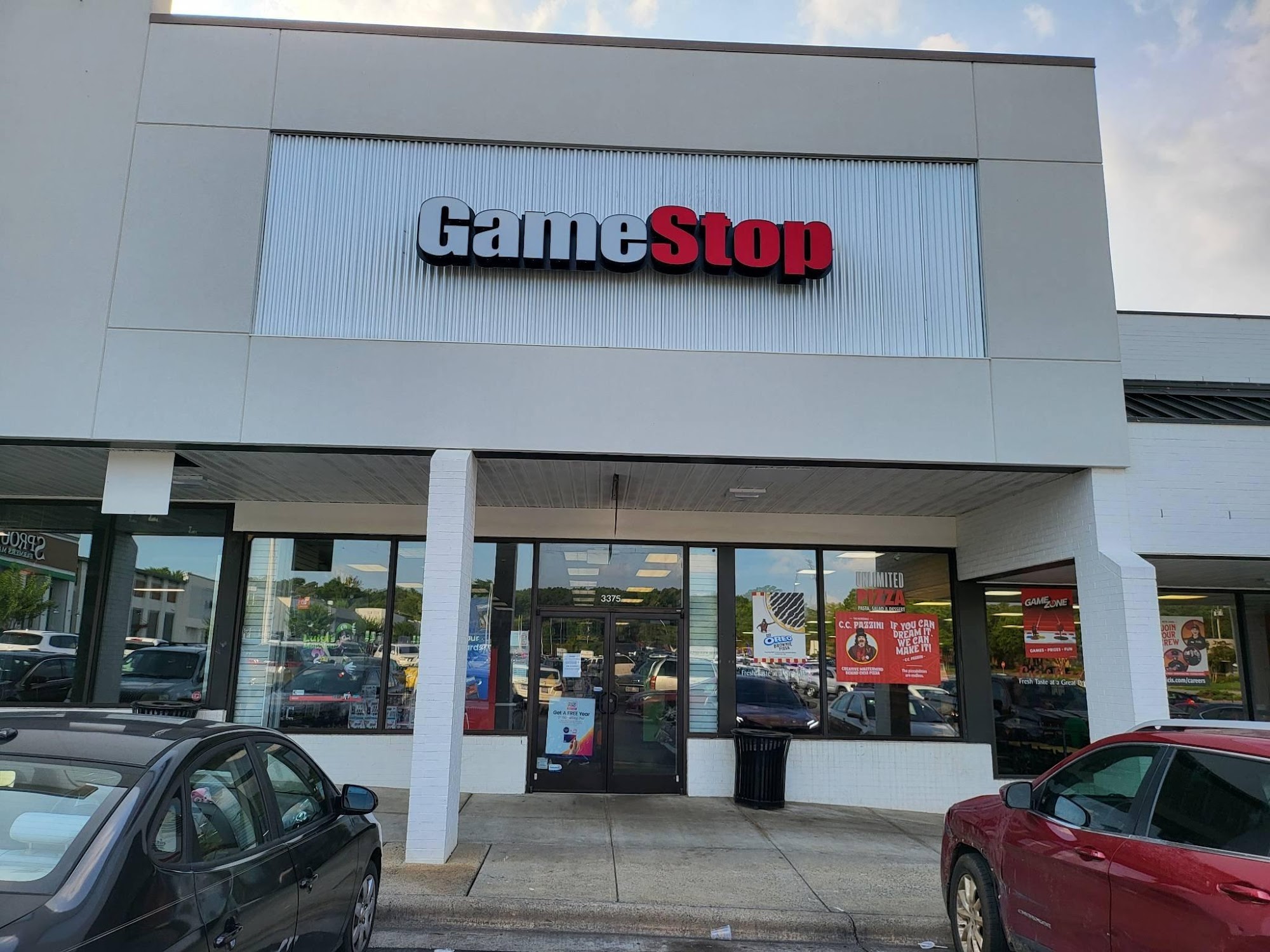 GAMESTOP - 3375 Battleground Ave, Greensboro NC - Hours, Directions ...
