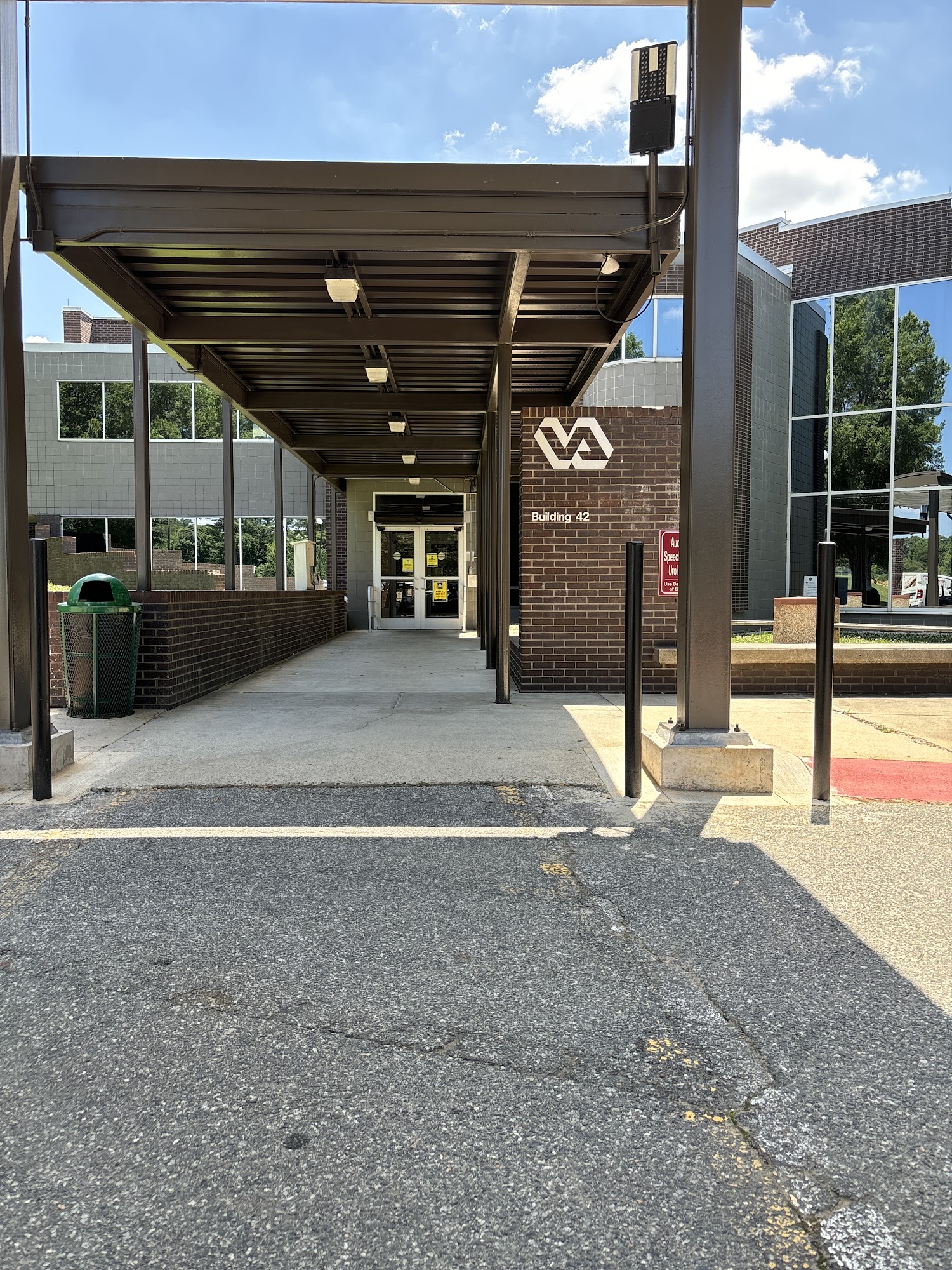 SALISBURY VA MEDICAL CENTER - Salisbury NC - Hours, Directions, Reviews ...