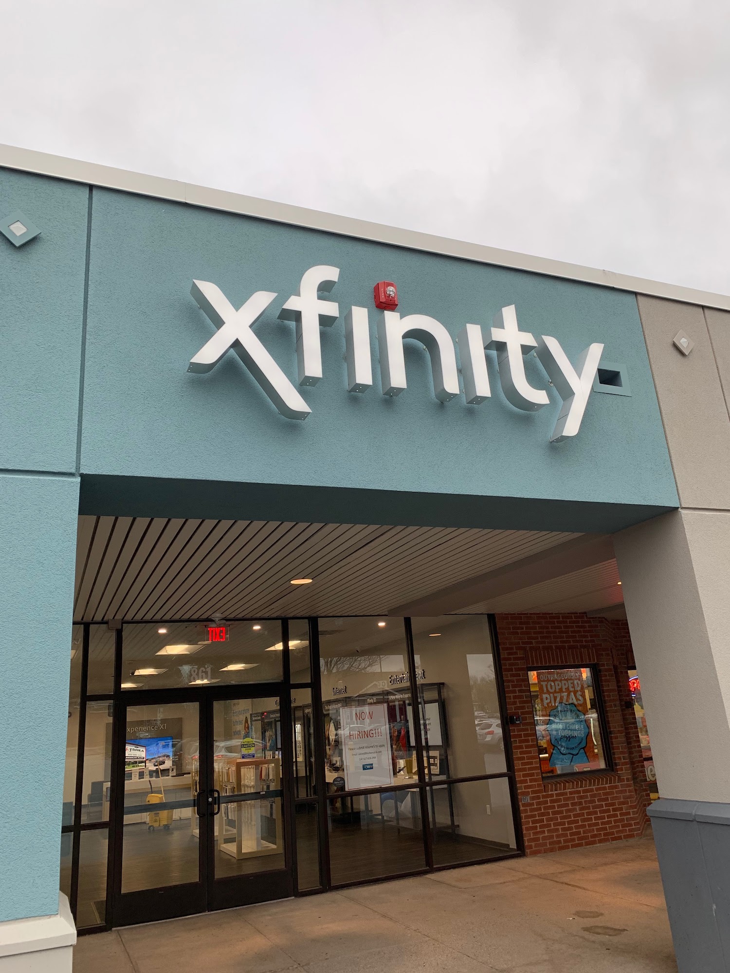 XFINITY STORE BY COMCAST BRANDED PARTNER - 861 Central Ave, Dover NH ...