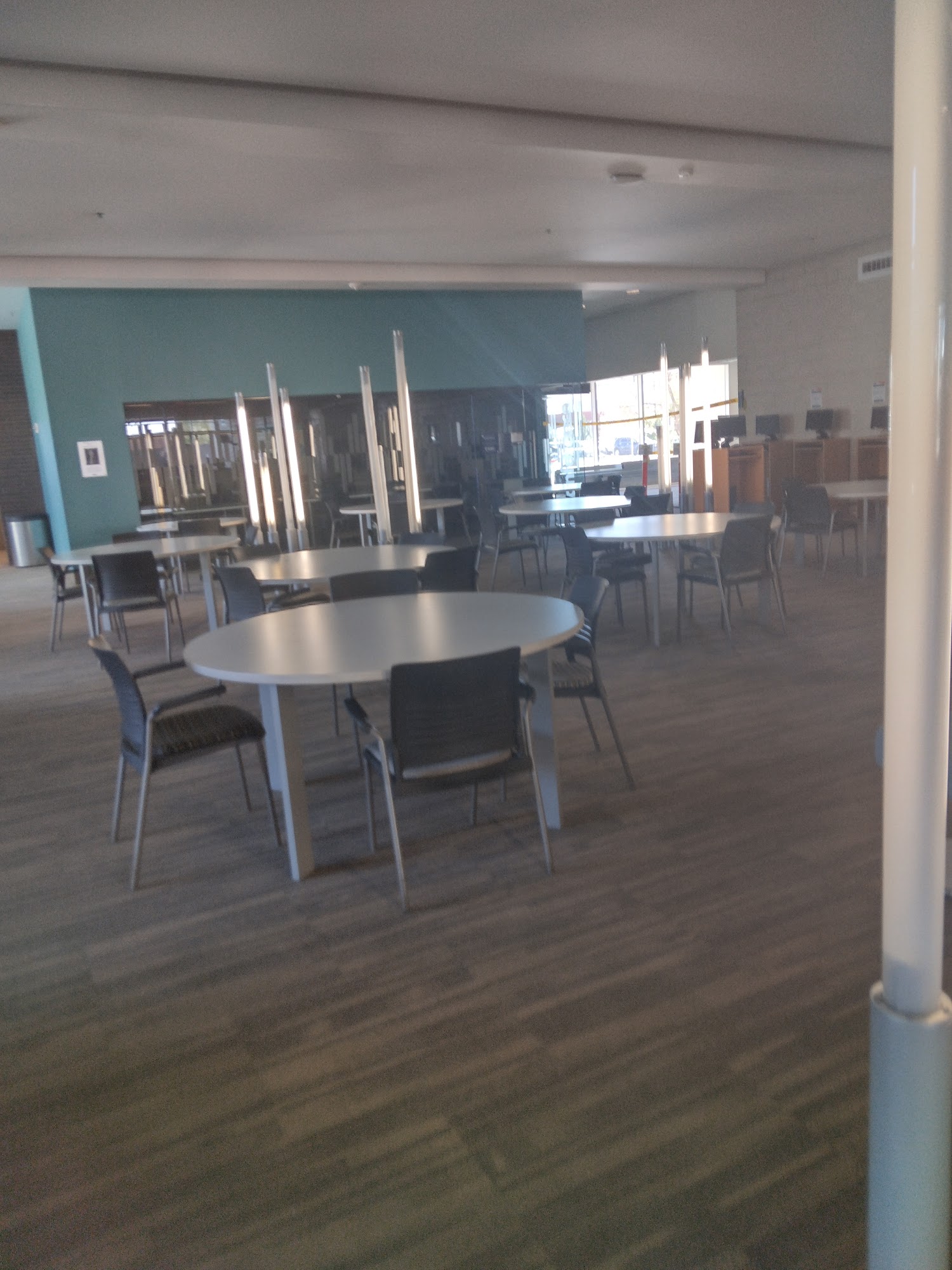 CNM MAIN CAMPUS LIBRARY - Albuquerque NM - Hours, Directions, Reviews ...