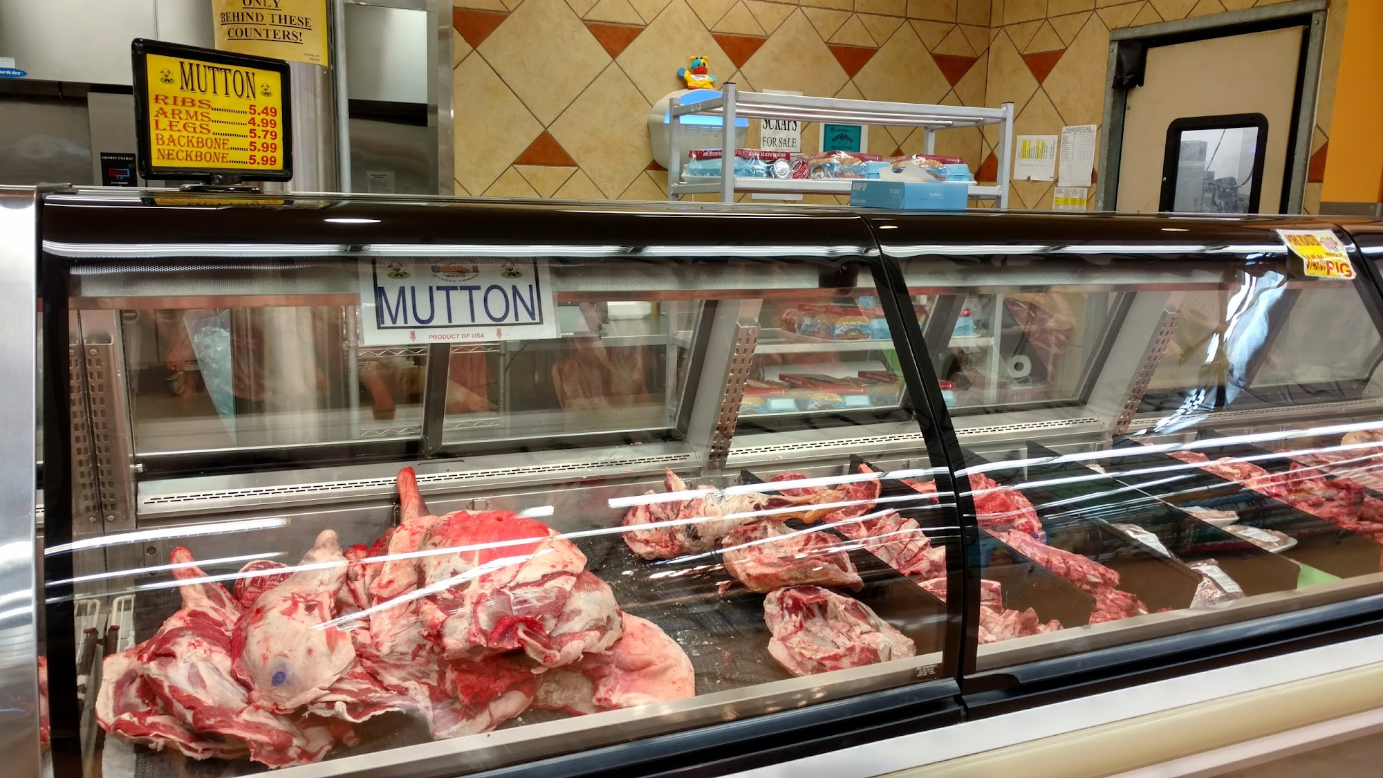 T&R MARKET - Gallup NM - Hours, Directions, Reviews - Loc8NearMe