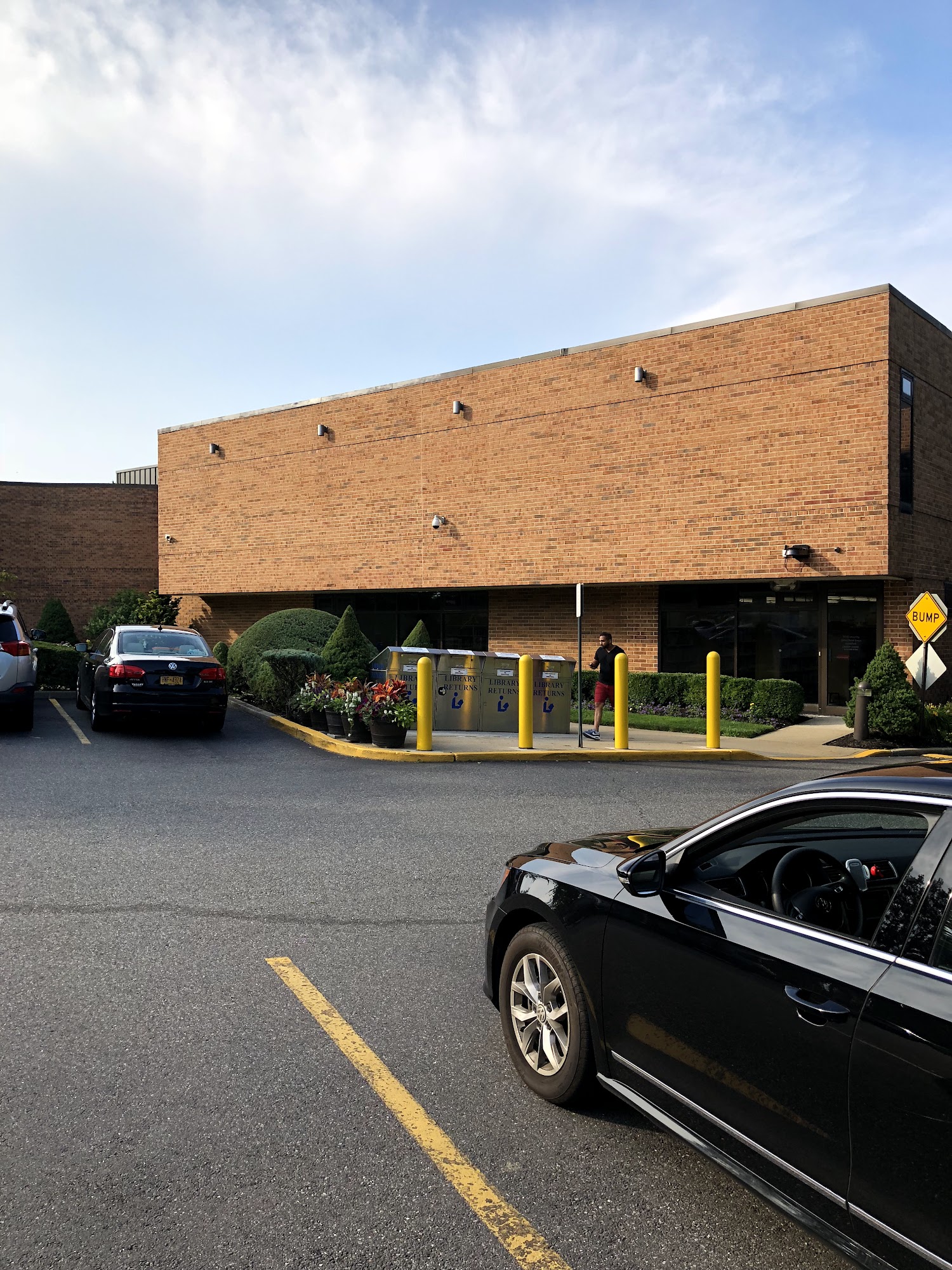 JERICHO PUBLIC LIBRARY - Jericho NY - Hours, Directions, Reviews ...