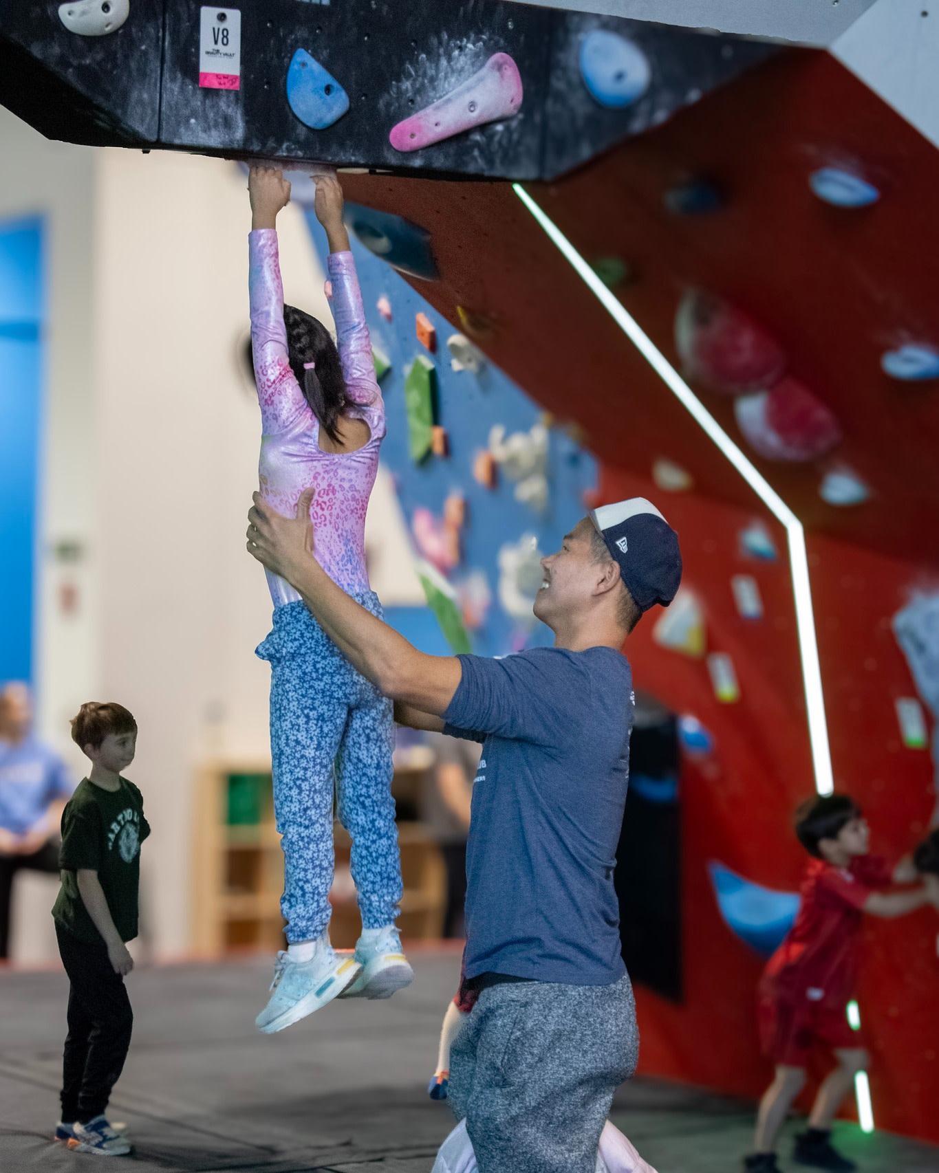 SAMANEA NEW YORK MALL - Westbury NY - Hours, Directions, Reviews ...