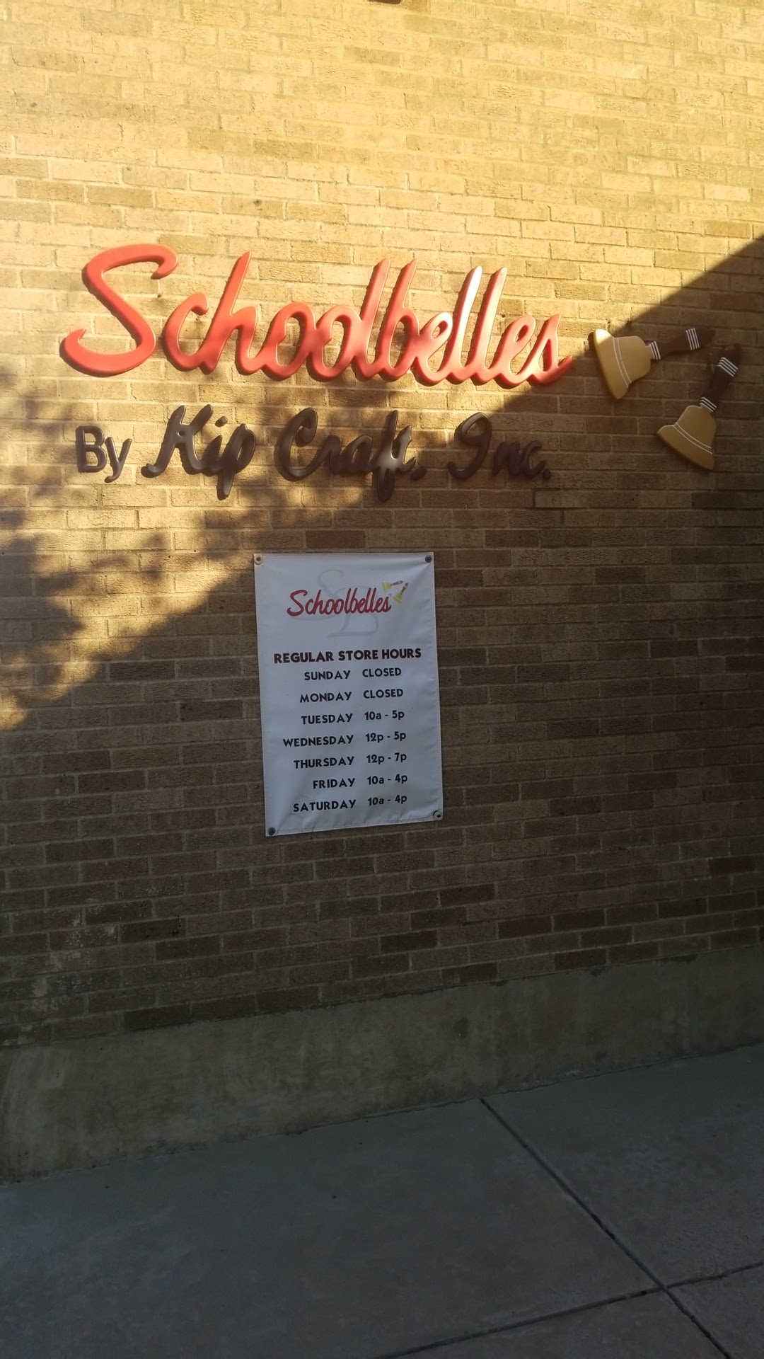 SCHOOLBELLES UNIFORMS - Cleveland OH - Hours, Directions, Reviews ...