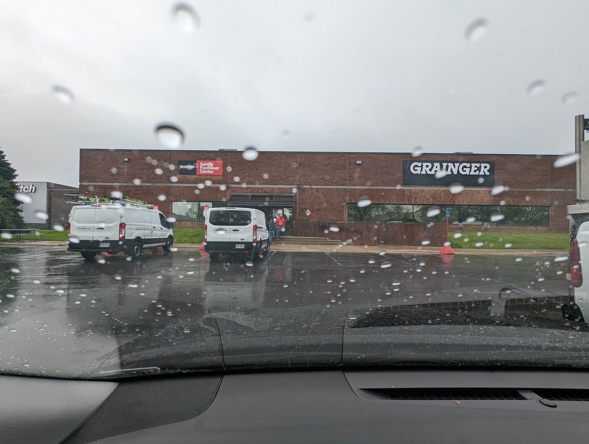 GRAINGER INDUSTRIAL SUPPLY - 3640 Interchange Rd, Columbus OH - Hours ...