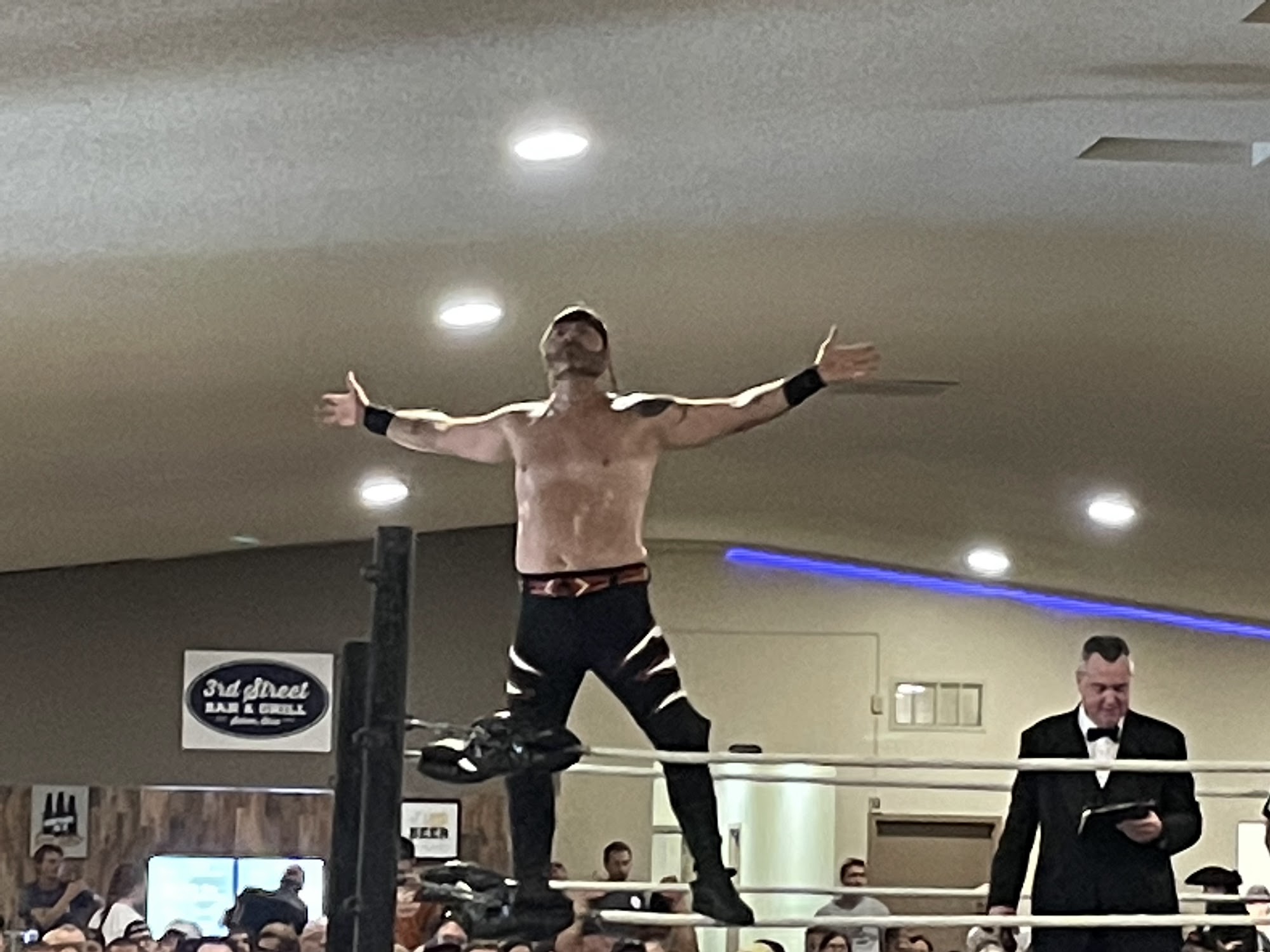 QUAKER HALL LLC - Salem OH - Hours, Directions, Reviews - Loc8NearMe