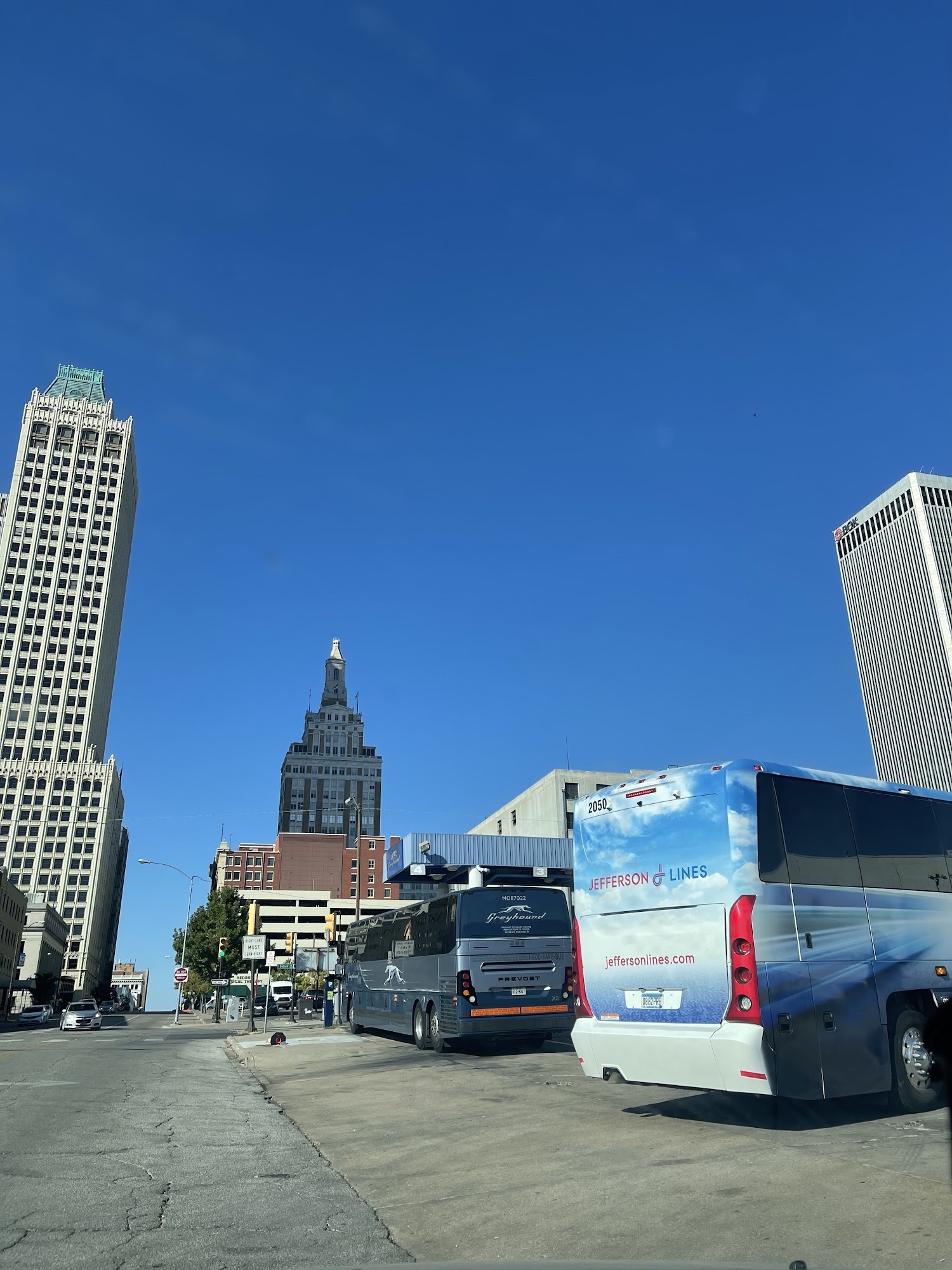 GREYHOUND: BUS STATION - Tulsa OK - Hours, Directions, Reviews - Loc8NearMe