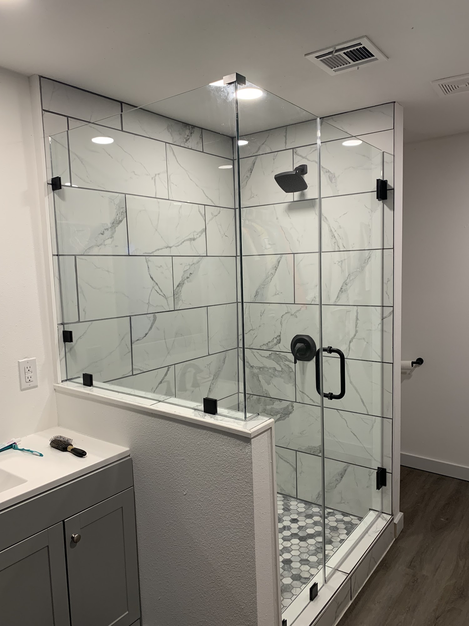 ROBINSON GLASS - Tulsa OK - Hours, Directions, Reviews - Loc8NearMe