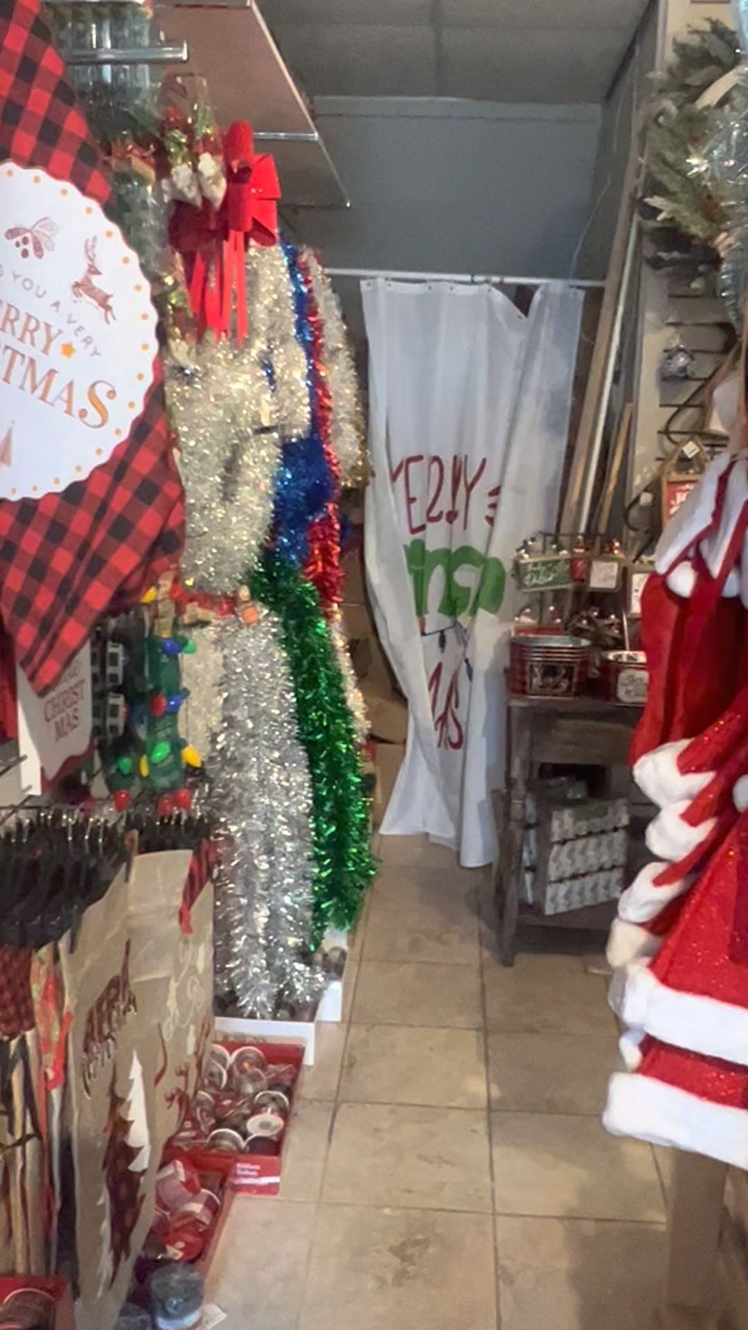 GREEN BUCKS - Grand Bend ON - Hours, Directions, Reviews - Loc8NearMe