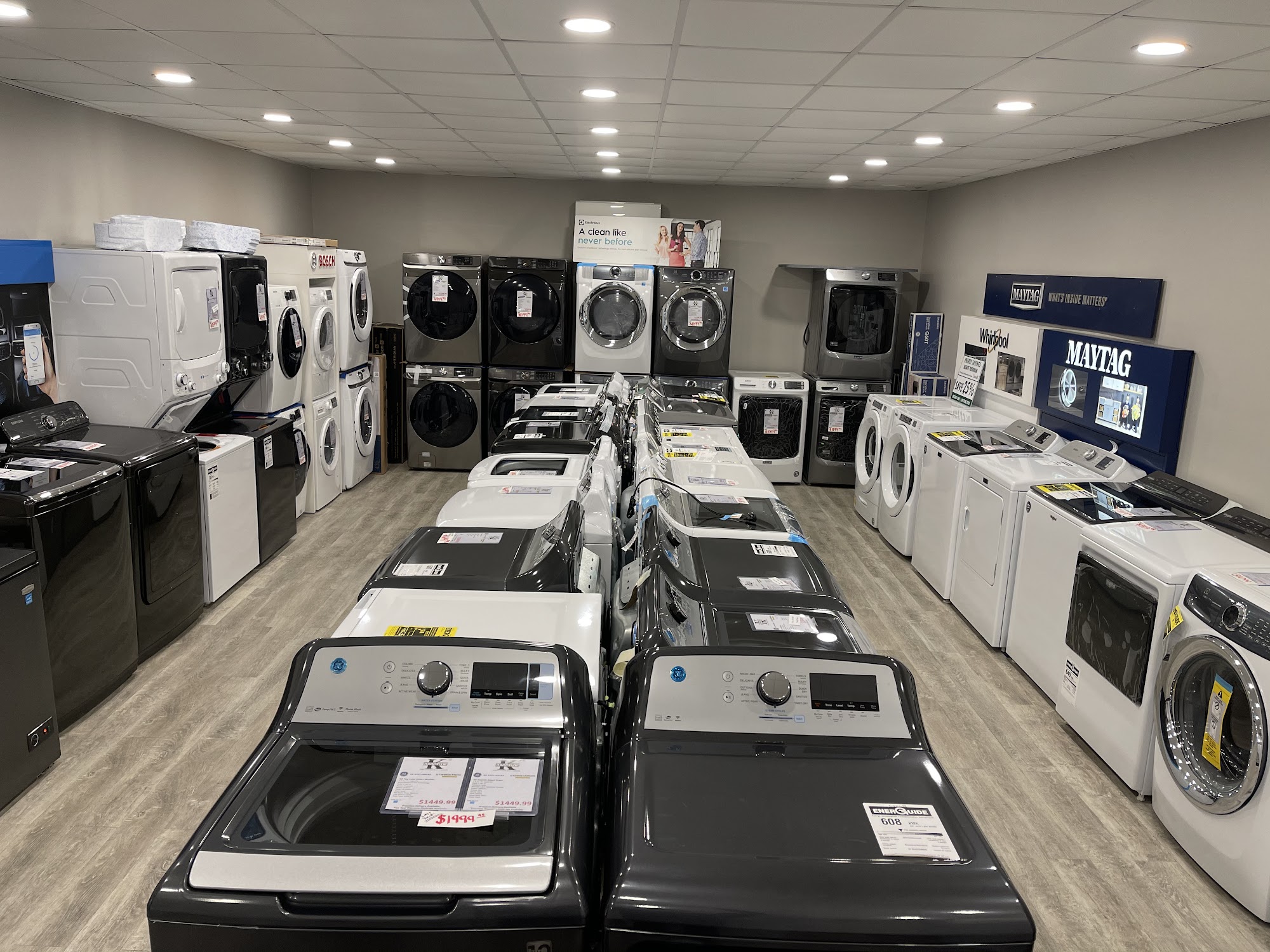 KENNEDY'S APPLIANCES & ELECTRONICS - Lindsay ON - Hours, Directions ...