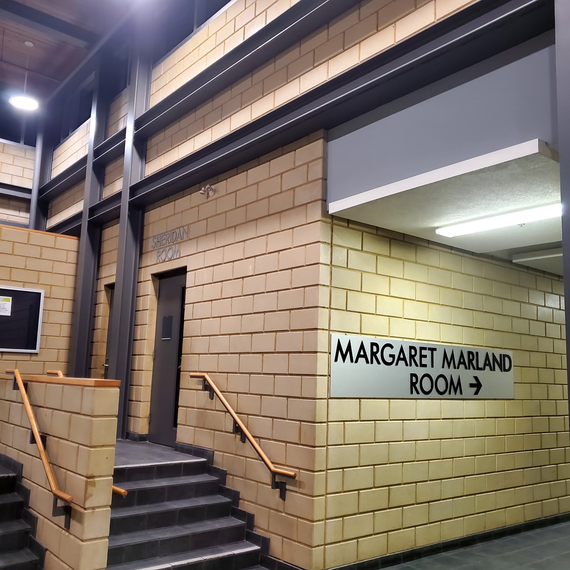 CLARKSON COMMUNITY CENTRE - Mississauga ON - Hours, Directions, Reviews ...