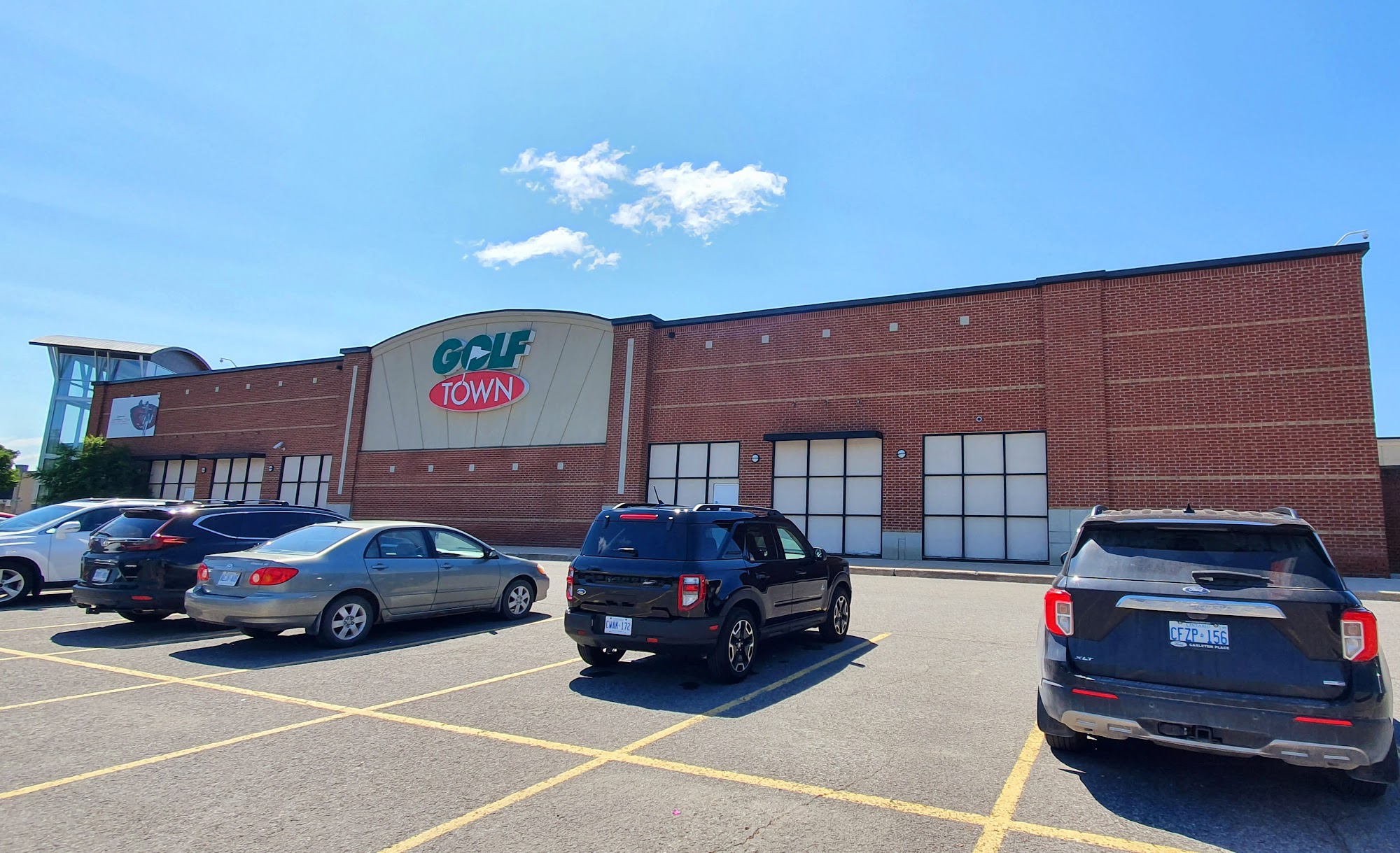 GOLF TOWN - Ottawa ON - Hours, Directions, Reviews - Loc8NearMe