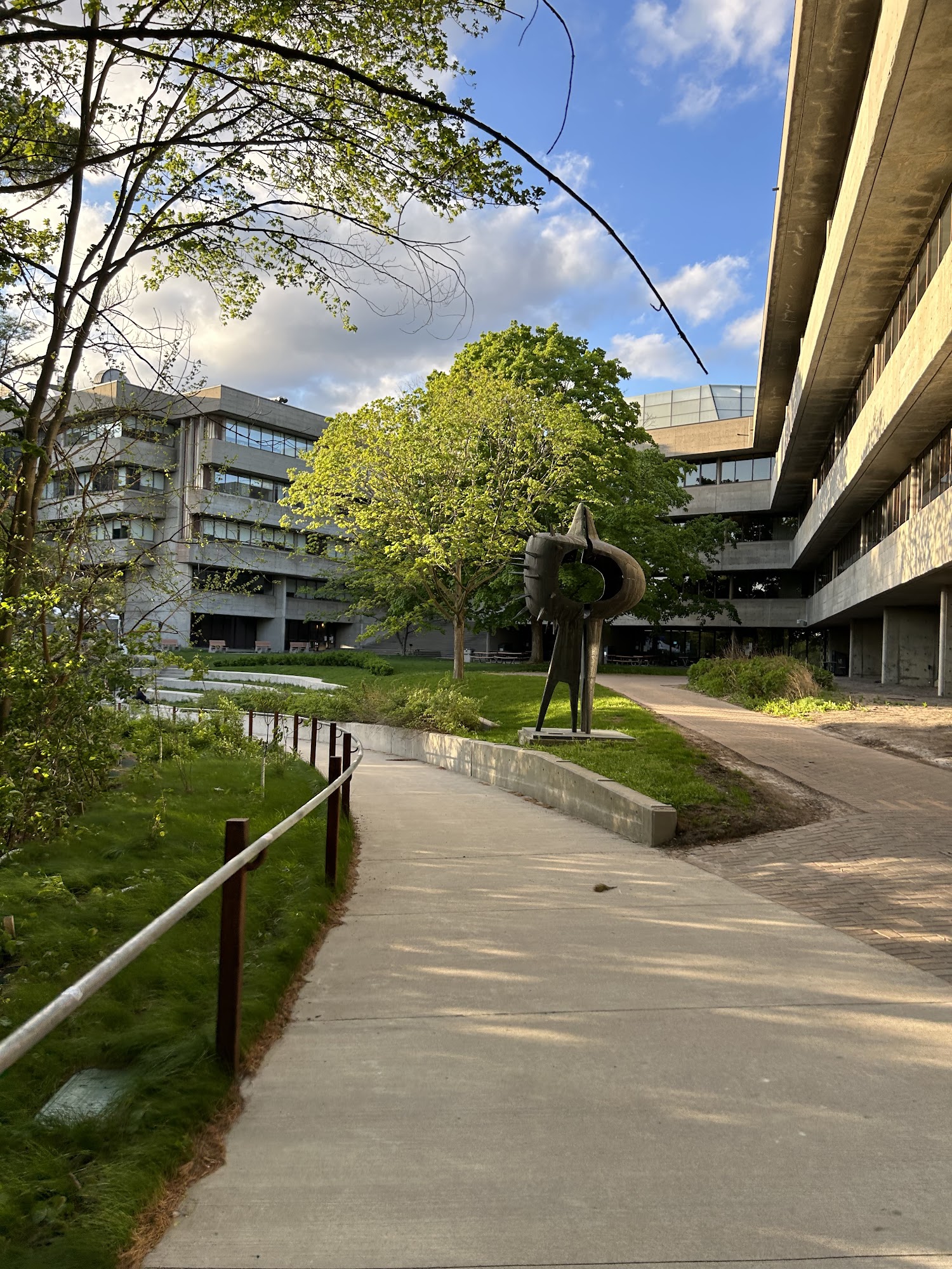 UNIVERSITY OF TORONTO BOOKSTORE (UTSC) - Scarborough ON - Hours ...