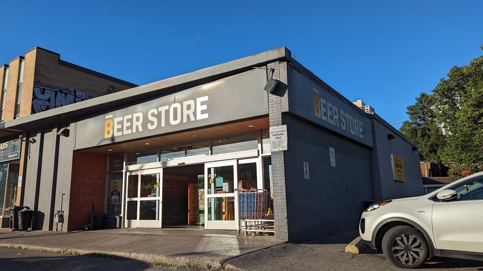 THE BEER STORE - Toronto ON - Hours, Directions, Reviews - Loc8NearMe