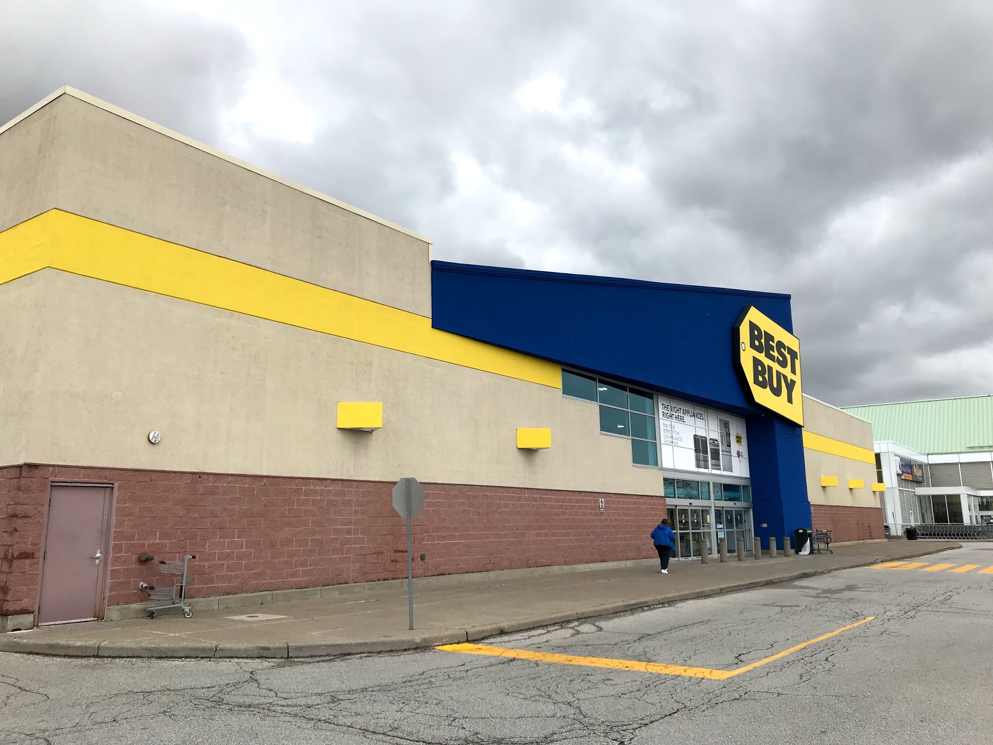 BEST BUY - 4379 Walker Rd, Windsor ON - Hours, Directions, Reviews ...