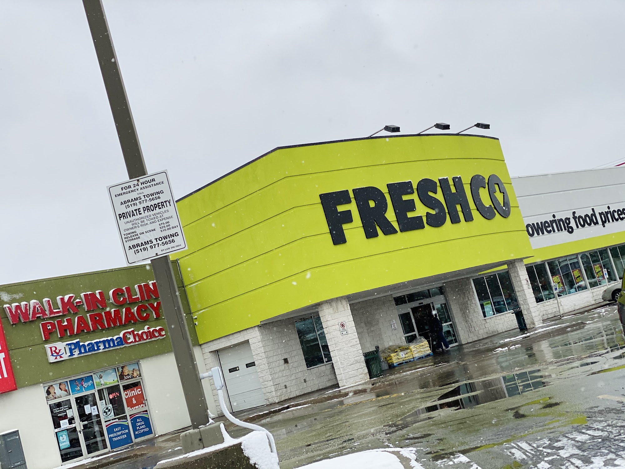 FRESHCO TECUMSEH & RIVARD - Windsor ON - Hours, Directions, Reviews ...