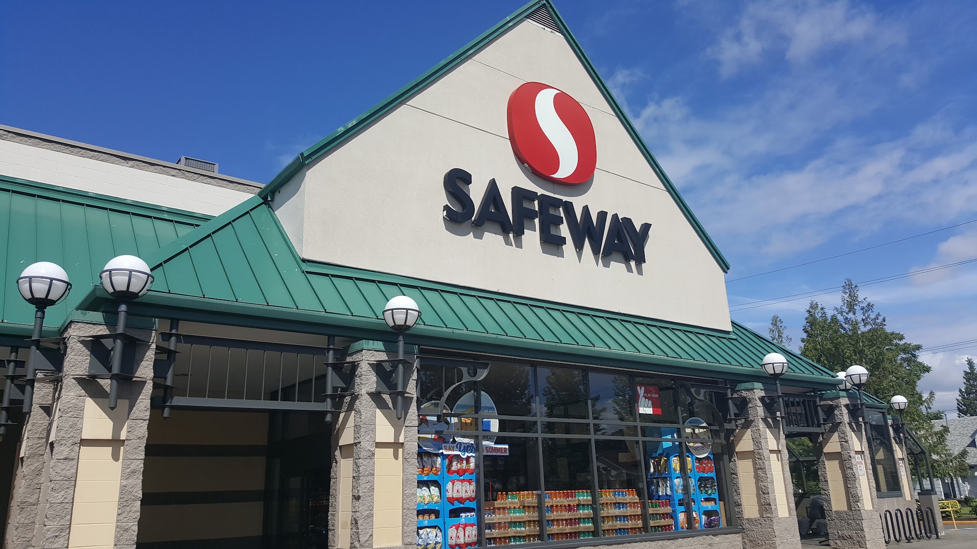 SAFEWAY - 6901 NE Sandy Blvd, Portland OR - Hours, Directions, Reviews ...