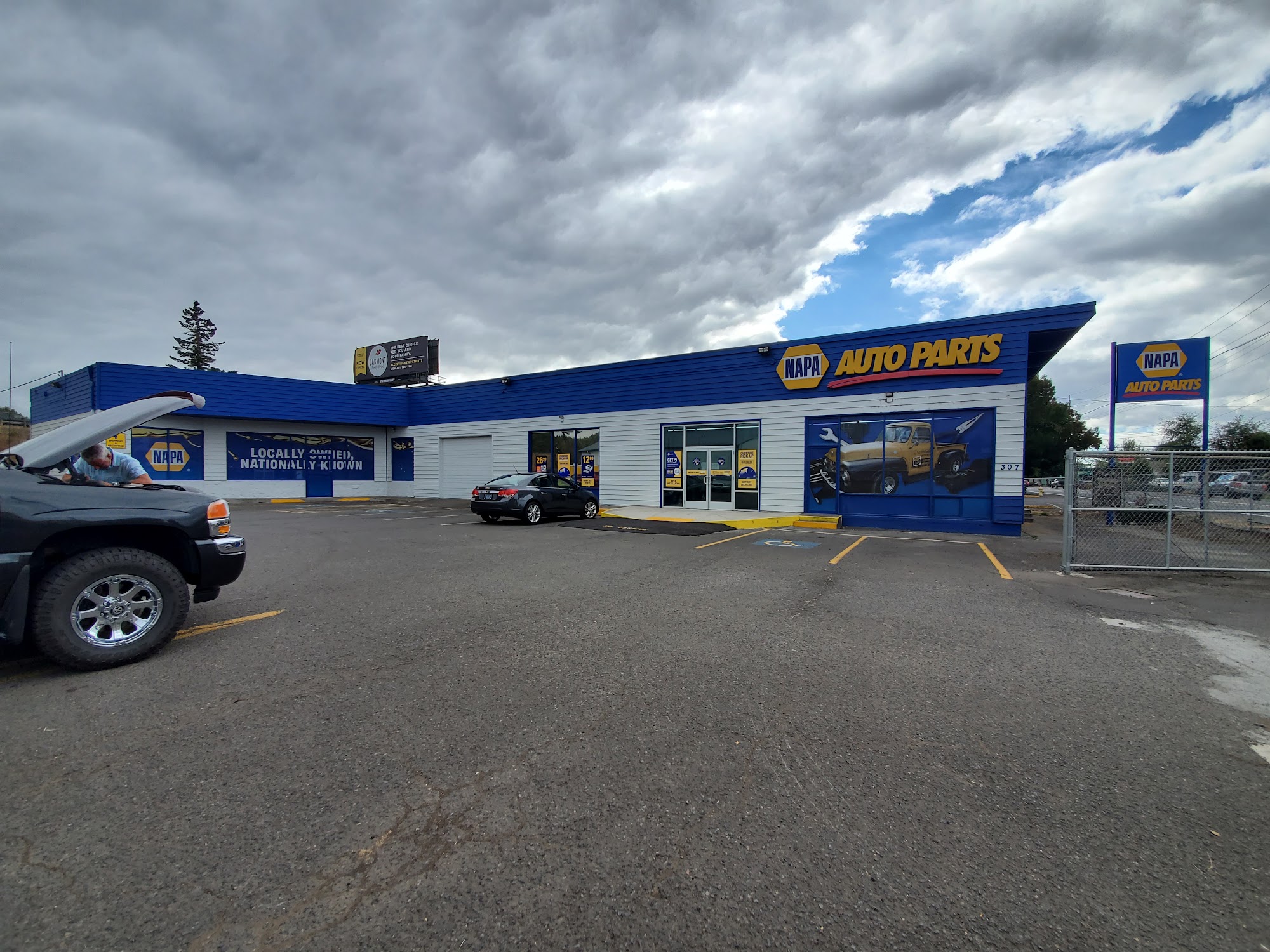 NAPA AUTO PARTS - SPRINGFIELD AUTO PARTS - 307 Q St, Springfield OR ...
