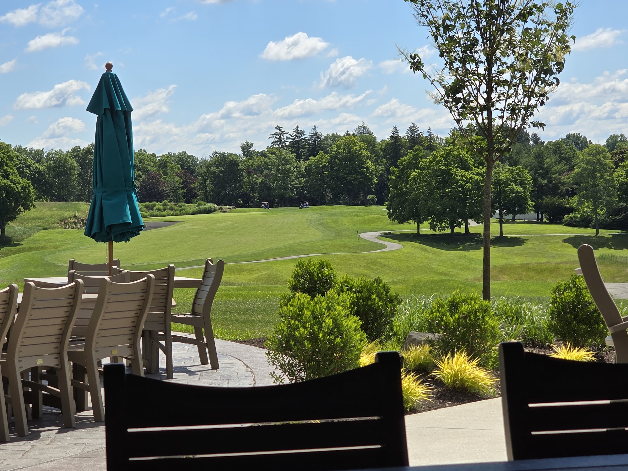 MONTOUR HEIGHTS COUNTRY CLUB - Coraopolis PA - Hours, Directions ...