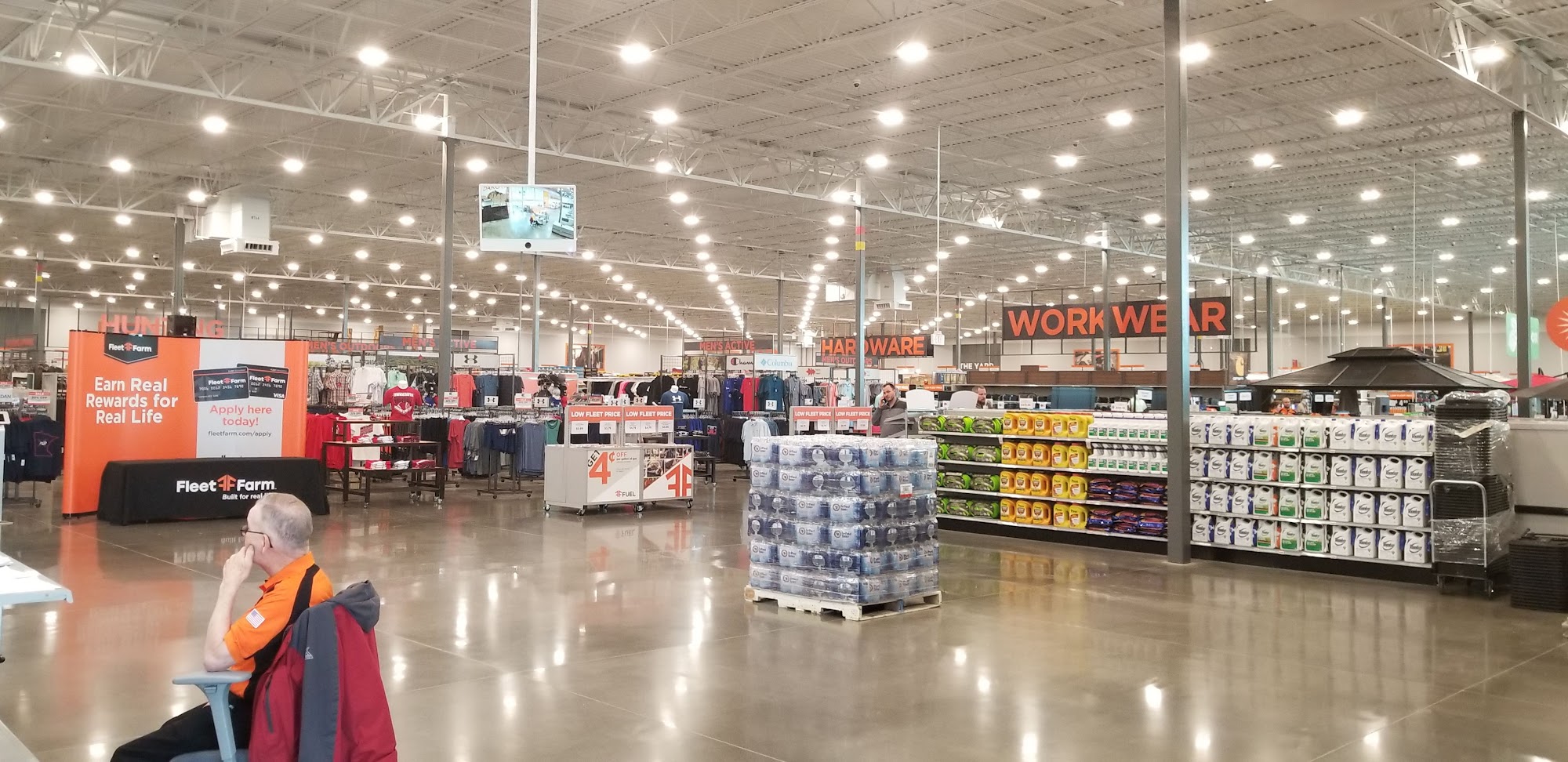 FLEET FARM - Sioux Falls SD - Hours, Directions, Reviews - Loc8NearMe