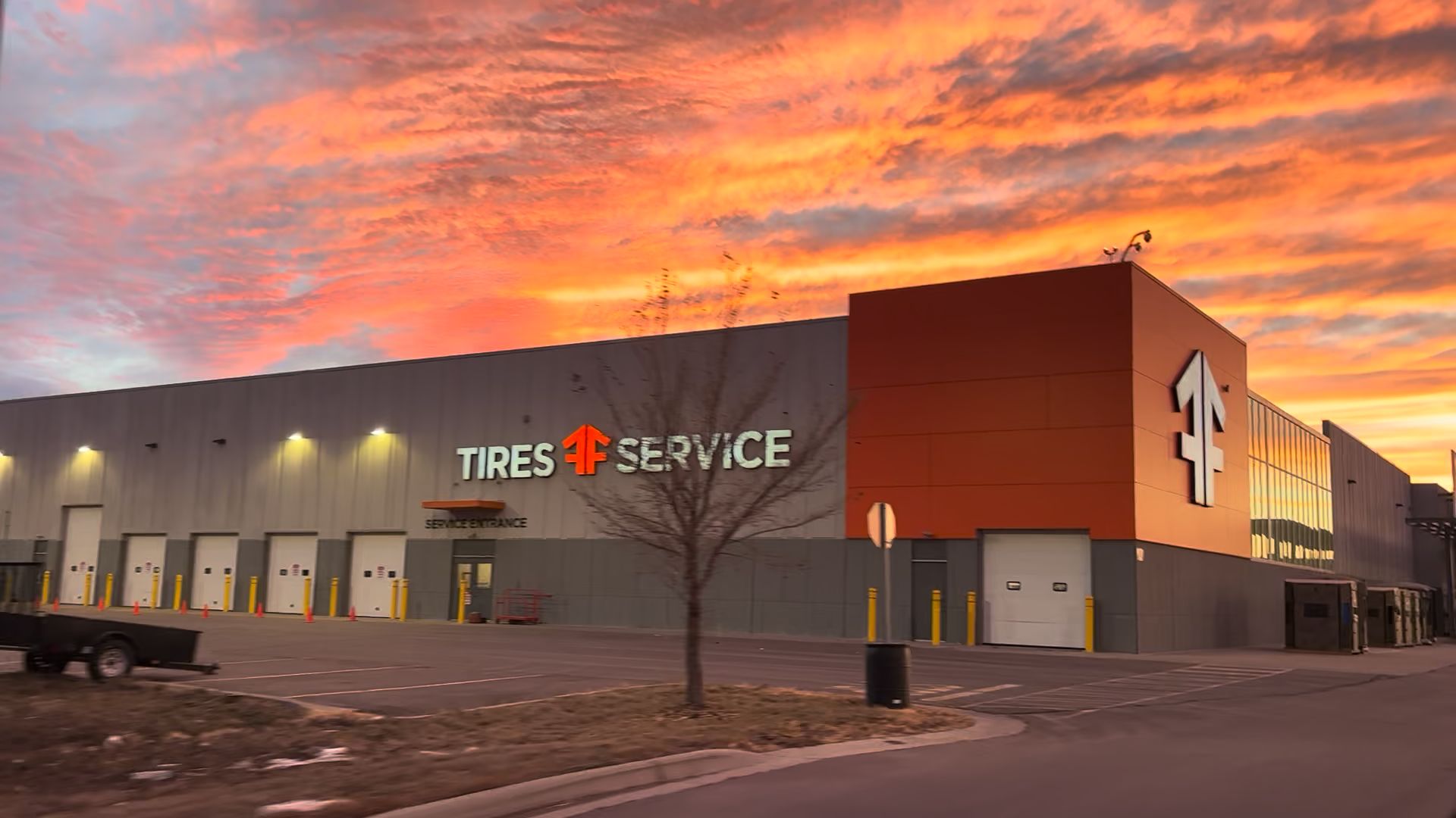 FLEET FARM - Sioux Falls SD - Hours, Directions, Reviews - Loc8NearMe