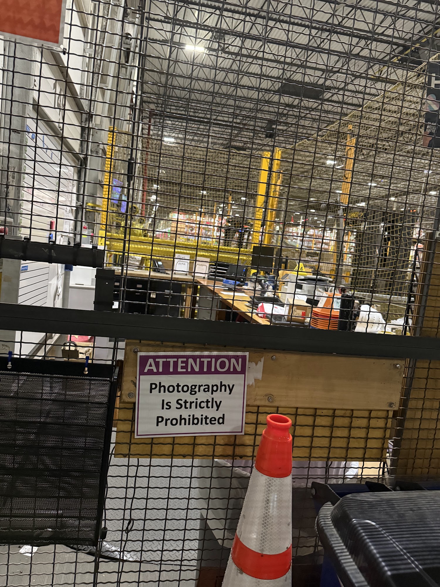 AMAZON FULFILLMENT CENTER (BNA2) - Lebanon TN - Hours, Directions ...