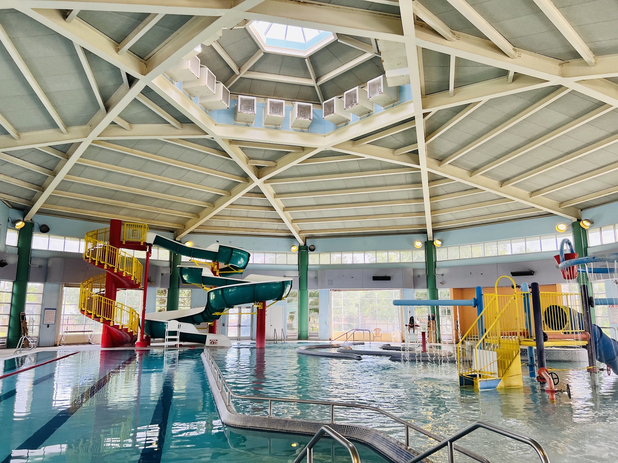 ANGLETON RECREATION CENTER - Angleton TX - Hours, Directions, Reviews ...