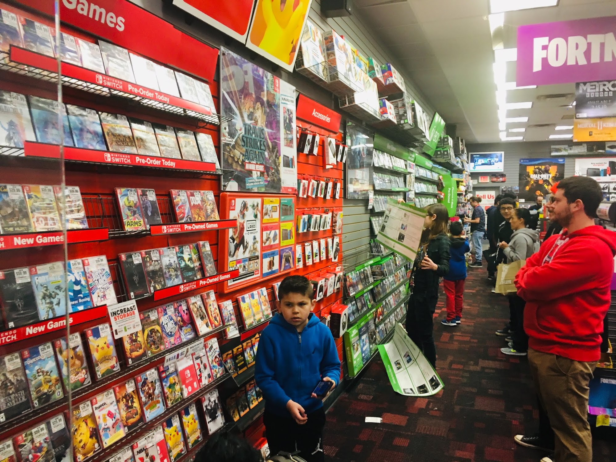 GAMESTOP - MILLS MALL - 3000 Grapevine Mills Pkwy Ste 501, Grapevine TX ...