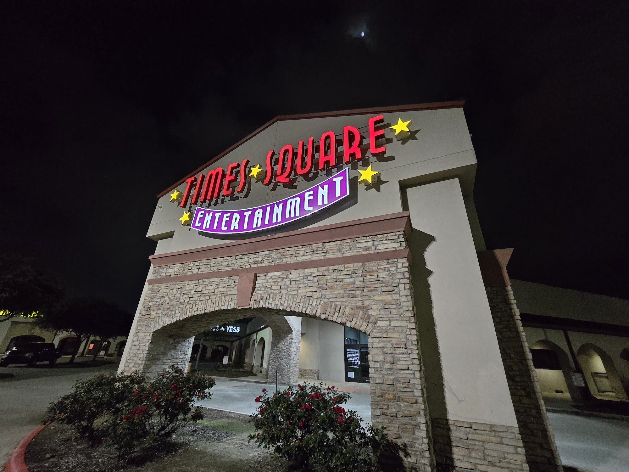 TIMES SQUARE ENTERTAINMENT - Katy TX - Hours, Directions, Reviews ...
