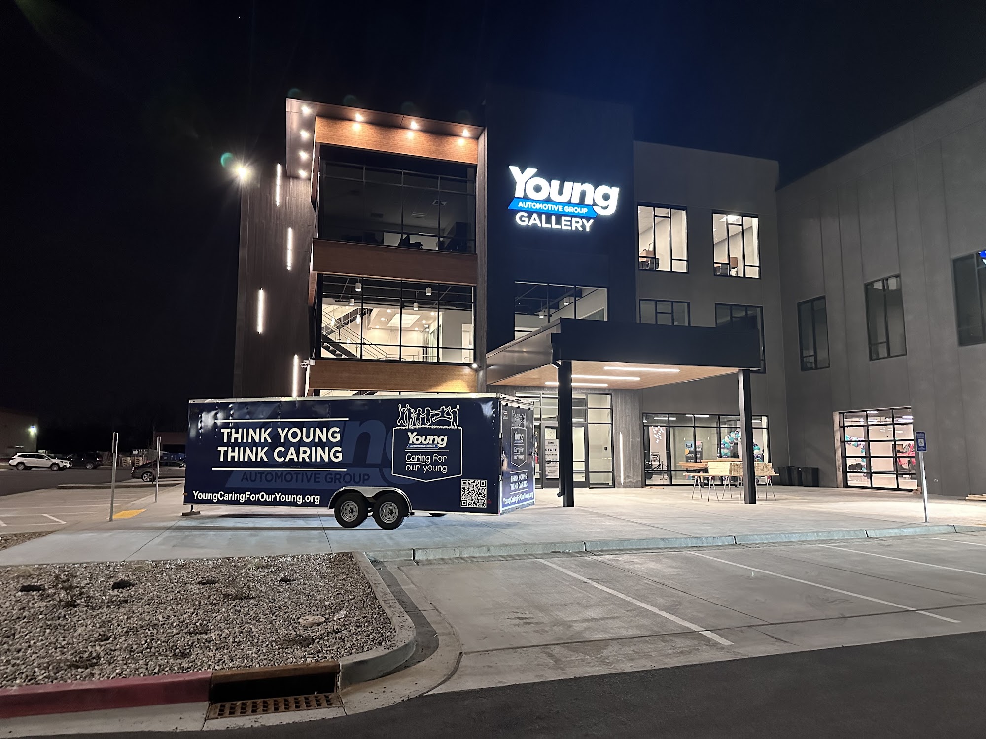 YOUNG AUTOMOTIVE GROUP CENTRAL ACCOUNTING OFFICES - Layton UT - Hours ...