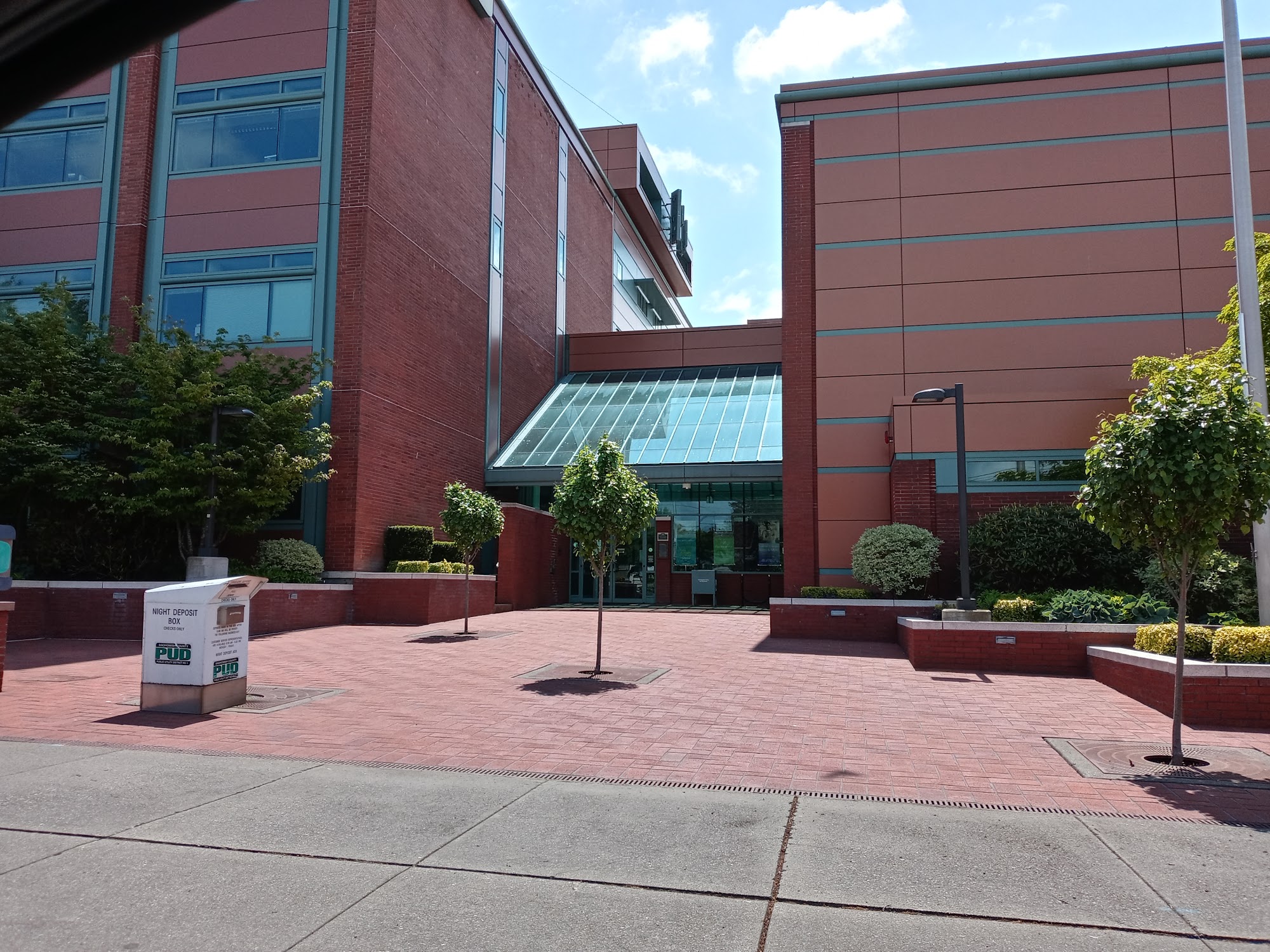 SNOHOMISH COUNTY PUD - Everett WA - Hours, Directions, Reviews - Loc8NearMe