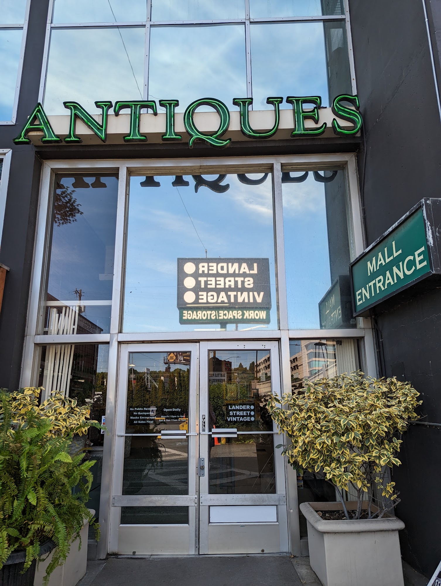 LANDER STREET VINTAGE - Seattle WA - Hours, Directions, Reviews ...