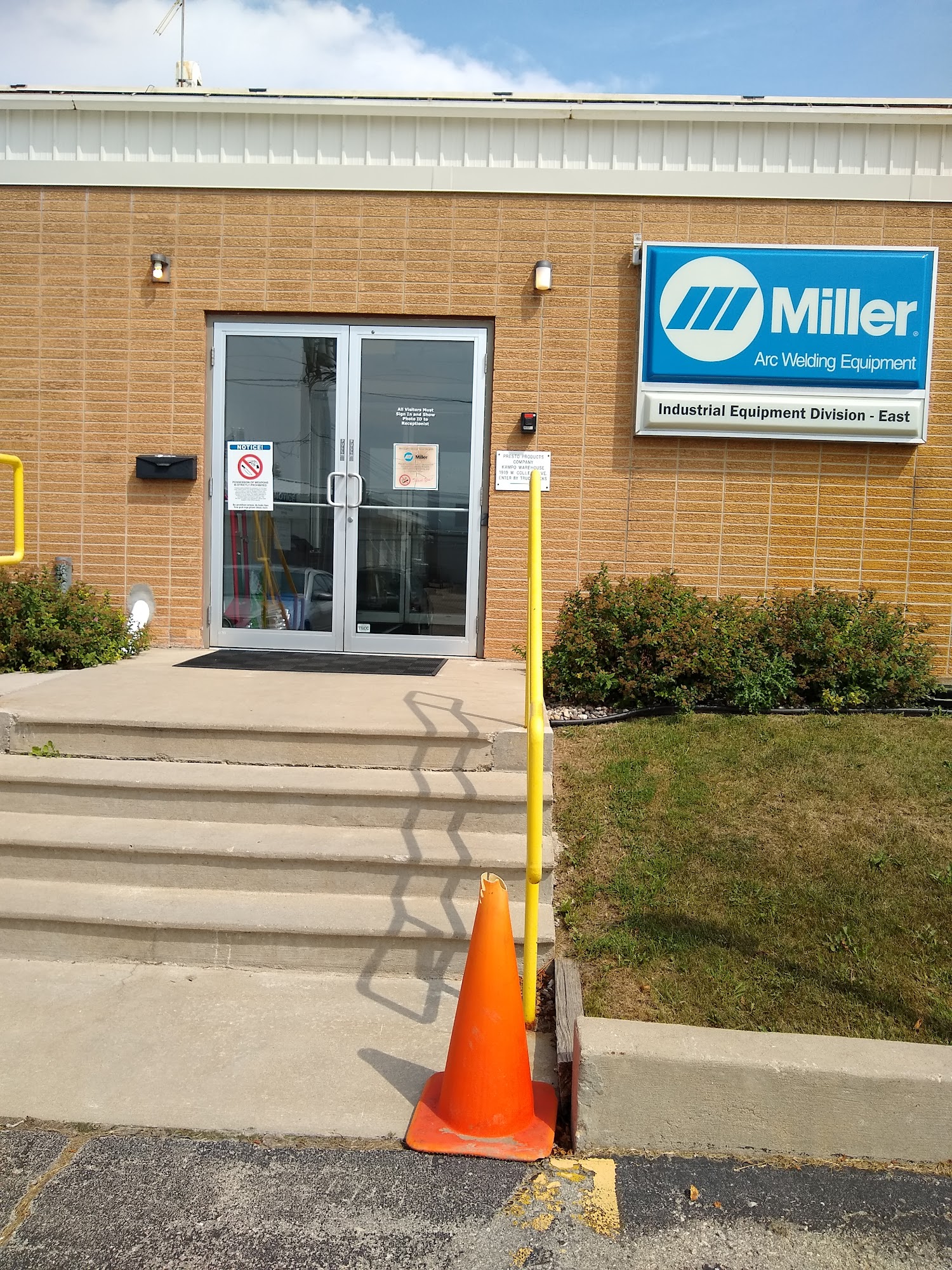 MILLER ELECTRIC MANUFACTURING, LLC - Appleton WI - Hours, Directions ...