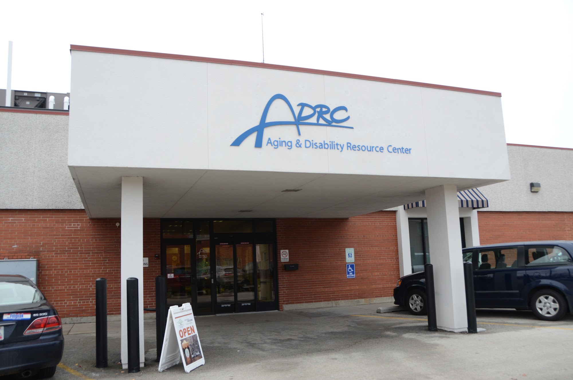 AGING & DISABILITY RESOURCE CENTER (ADRC) OF BROWN COUNTY - Green Bay ...