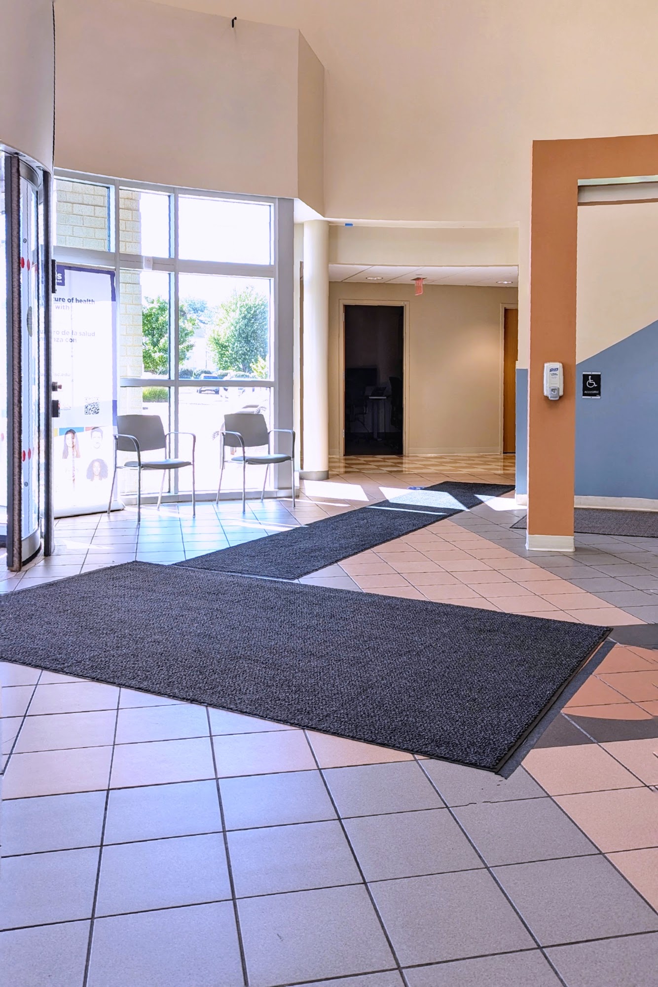 UW Health Junction Rd Medical Center, Madison, WI - Reviews (105 ...