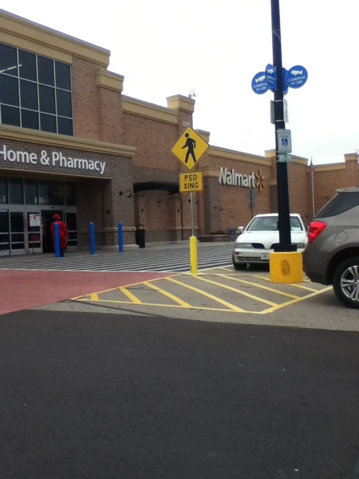 WALMART SUPERCENTER - 3355 S 27th St, Milwaukee WI - Hours, Directions ...