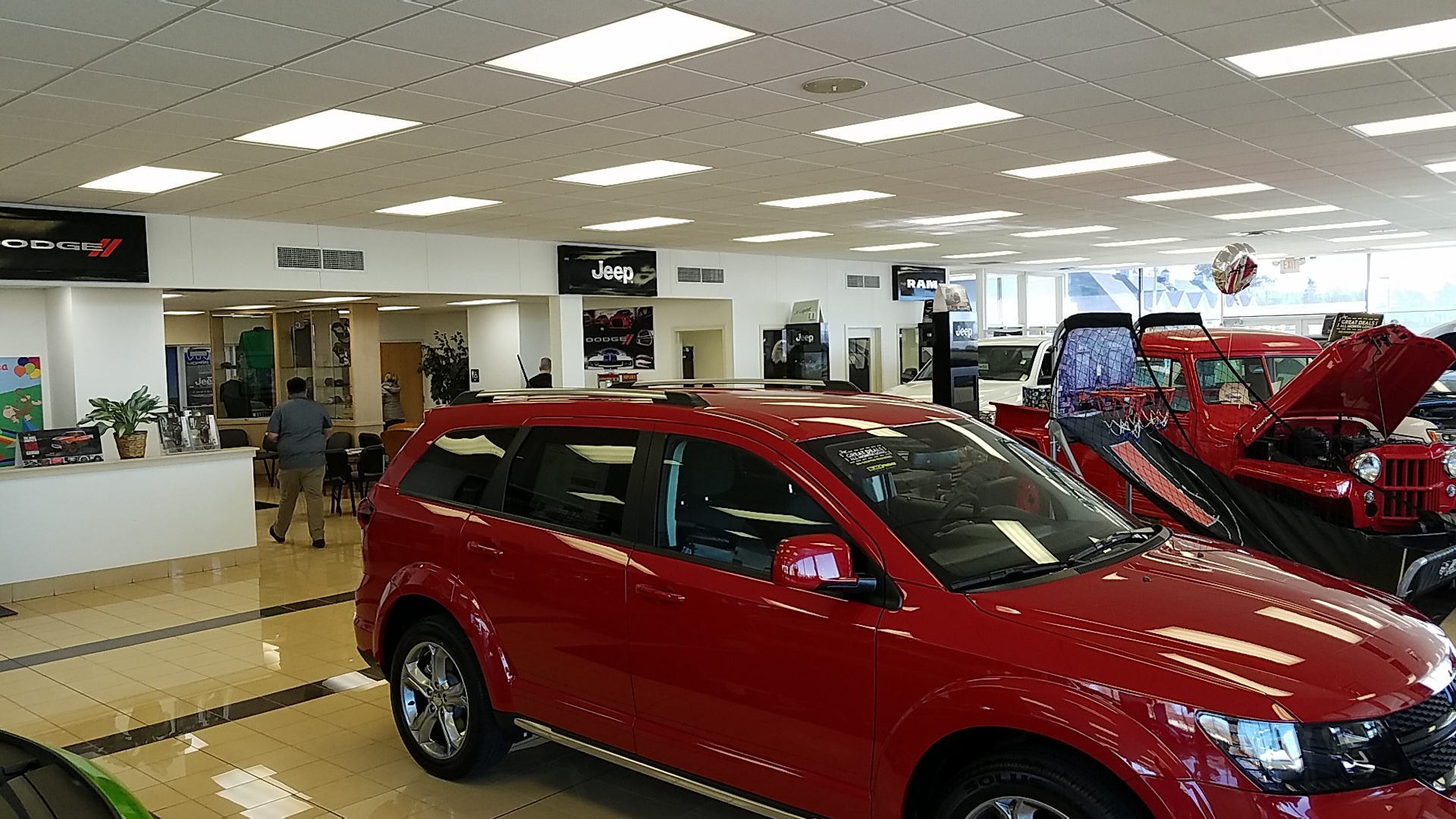 GRIFFIN'S HUB CHRYSLER JEEP DODGE RAM - Milwaukee WI - Hours ...